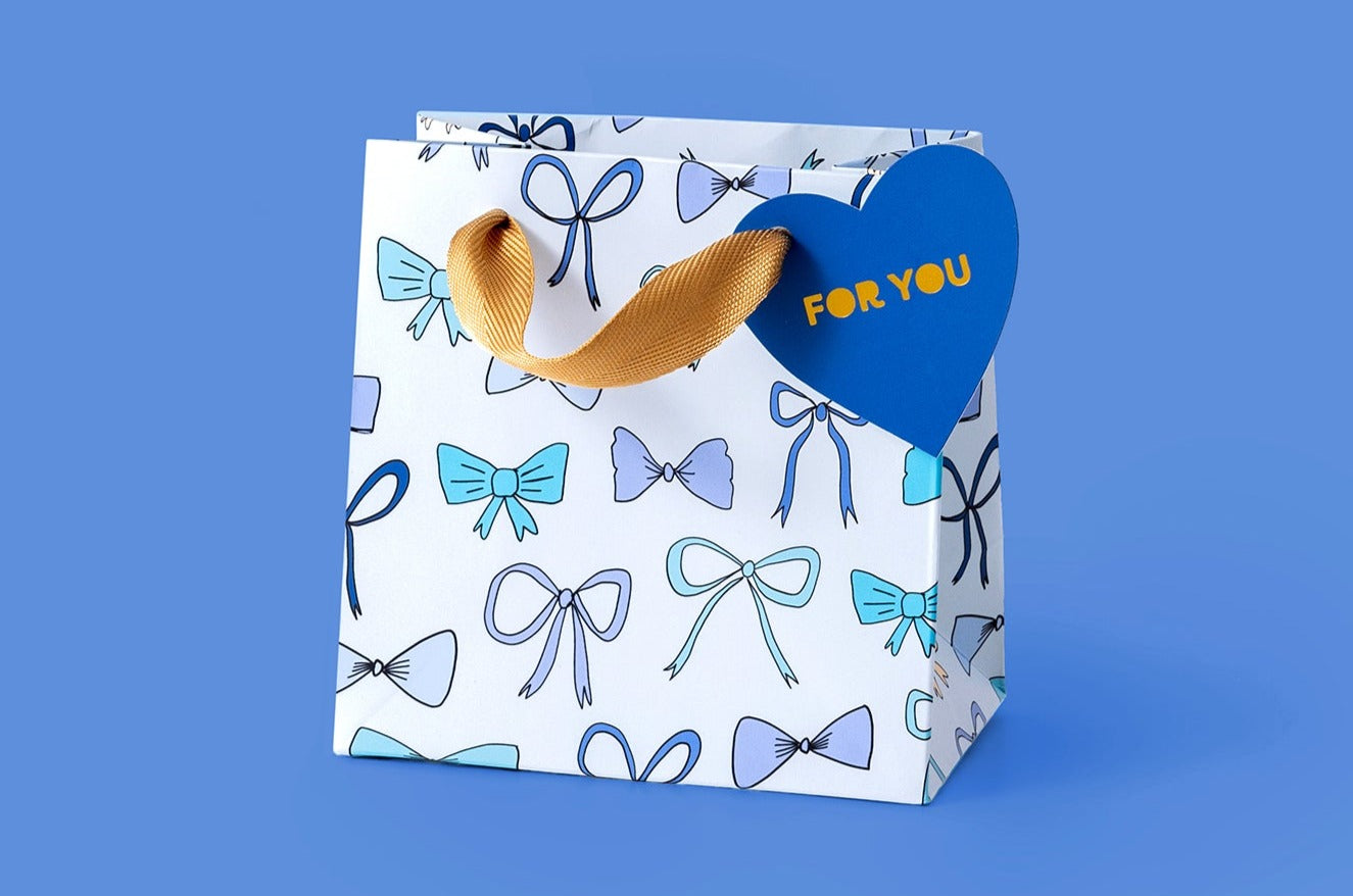 bow gift bag